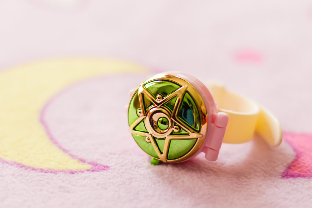 Sailor Moon Communicator Watches Gashapon Set Review - Dear Chibi
