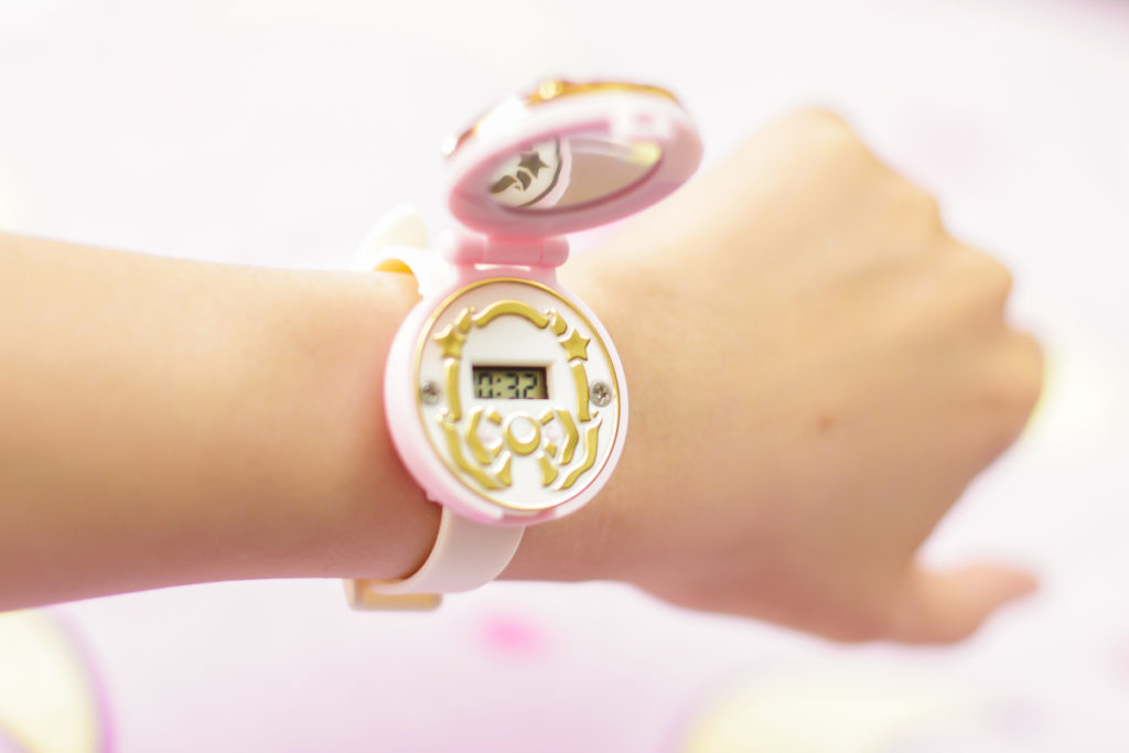 Sailor Moon Communicator Watches Gashapon Set Review - Dear Chibi