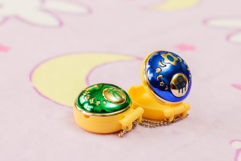 Sailor Moon Communicator Watches Gashapon Set Review - Dear Chibi
